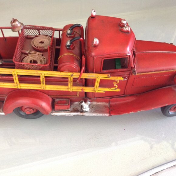 Toys | Vintage Red Metal Fire Truck | Poshmark